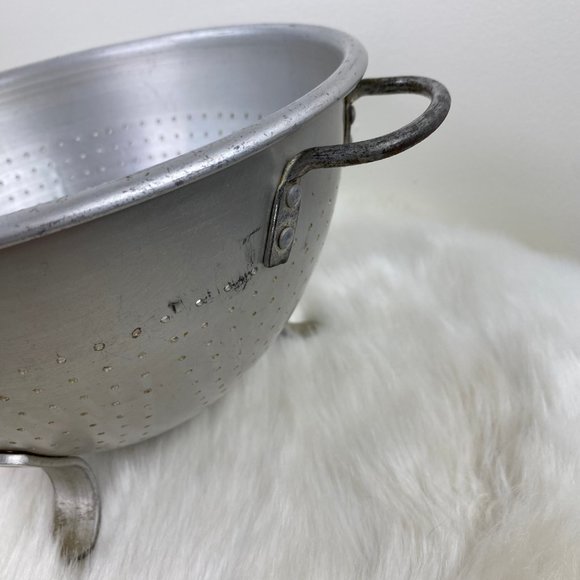 Vintage America | Kitchen | Vintage Wear Ever Heavy Duty Aluminum ...